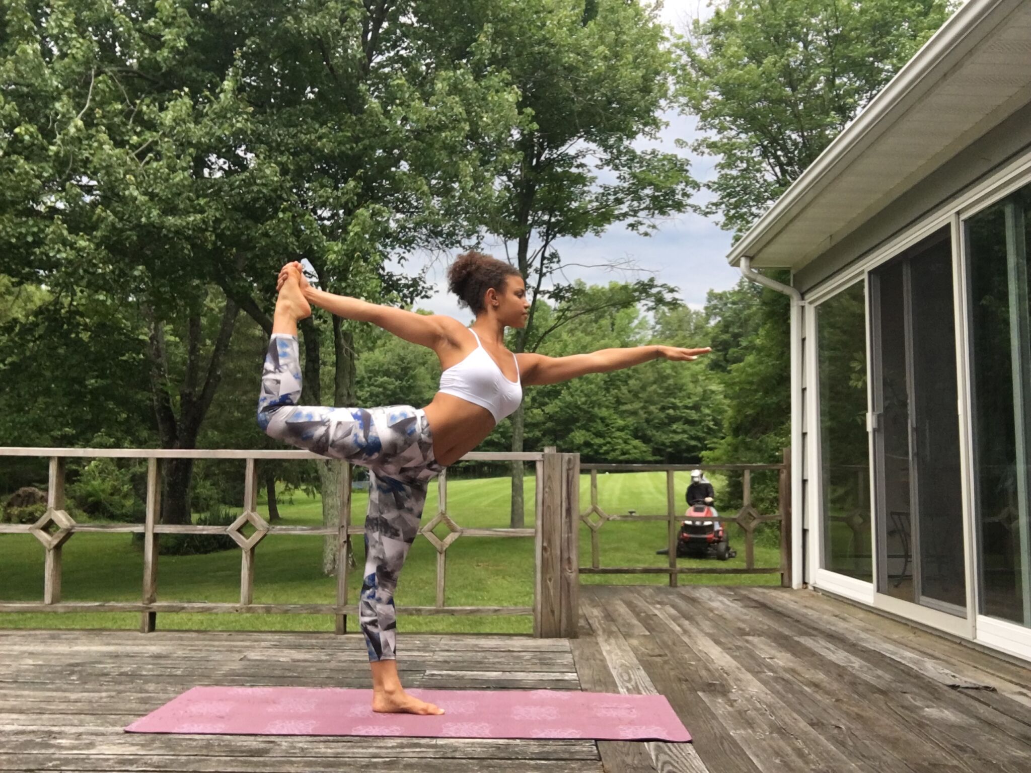 Featured Alumni: Mikaela Brandon - Sonic yoga